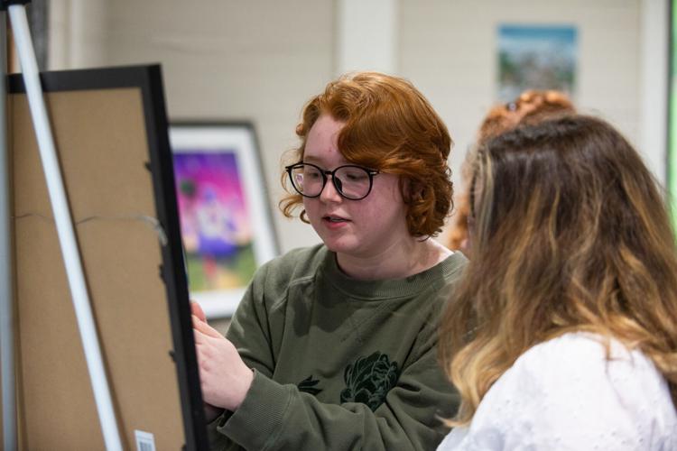 Photos: "High School Artist of the Tri-State" exhibition | Multimedia ...