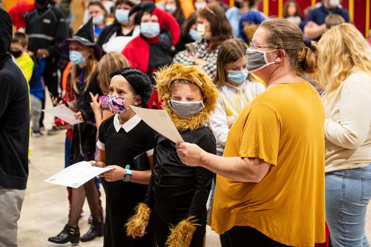 Altizer community kicks off Halloween celebration | News | herald ...