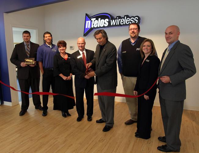 nTelos opens new store downtown | News | herald-dispatch.com