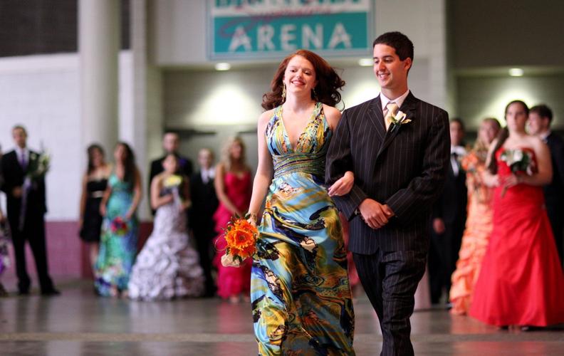 Gallery: St. Joe Prom | Photos News | herald-dispatch.com