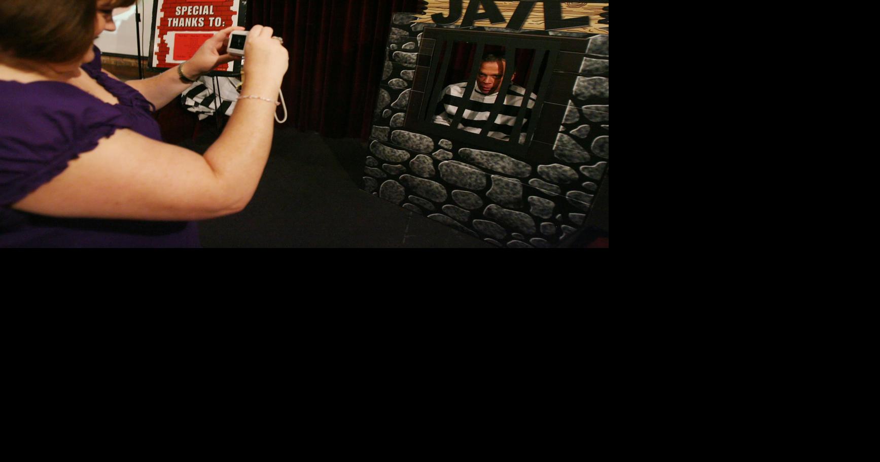 Gallery: MDA "Lock Up" Fundraiser | Photo Galleries | herald-dispatch.com