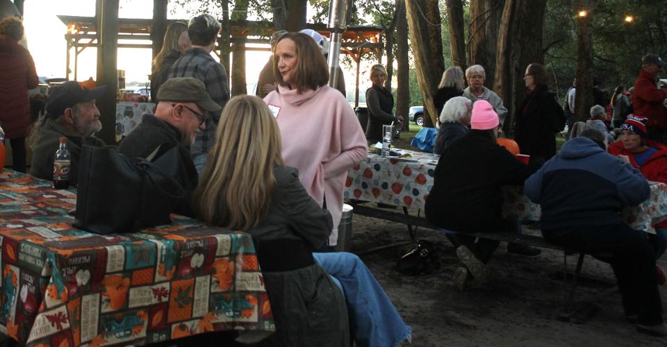 Republican Bonfire lights up Estill Springs | Local News ...