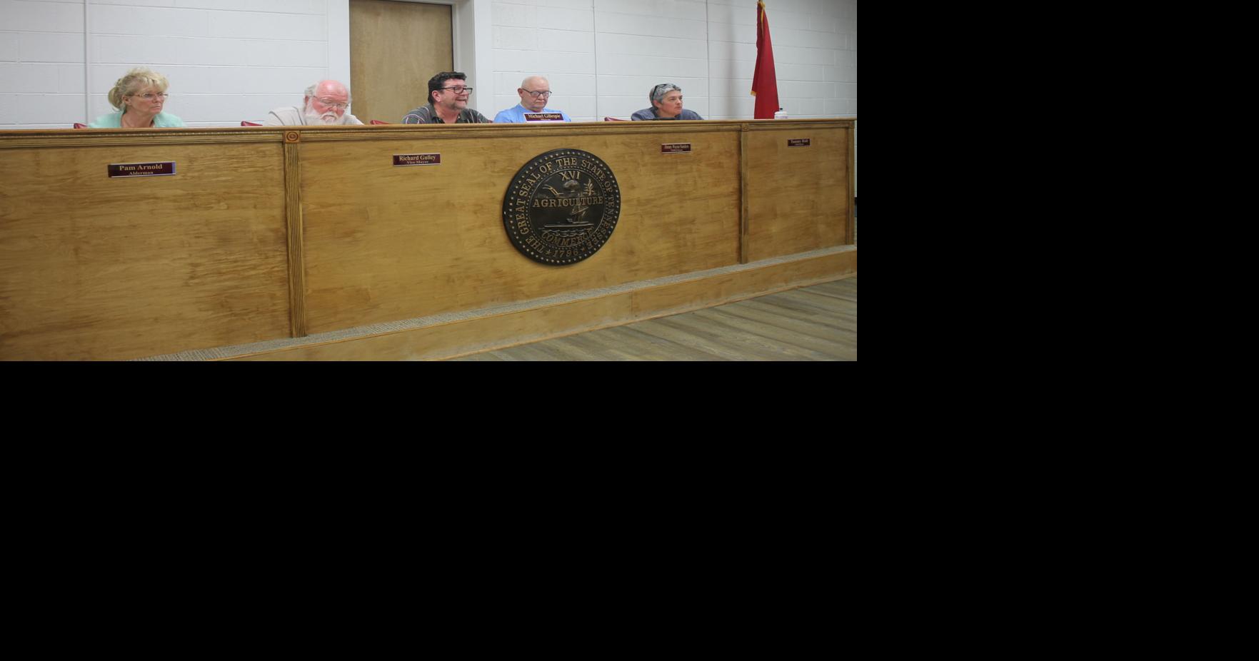 Decherd aldermen: No sunshine-law violation in replacing city attorney ...