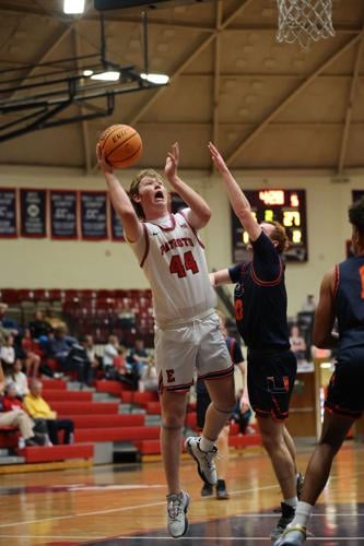 PREP BOYS HOOPS: Corbin Laisure, Tyler Cross shine as Sullivan East beats Union for fourth ...