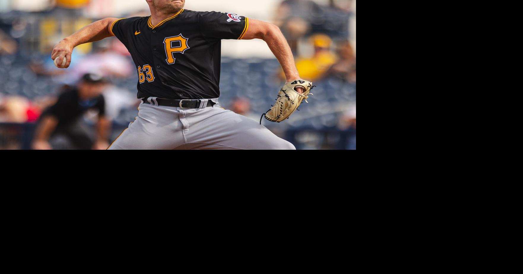 LOCALS IN THE PROS: New dad Hunter Stratton (Sullivan East) makes ...