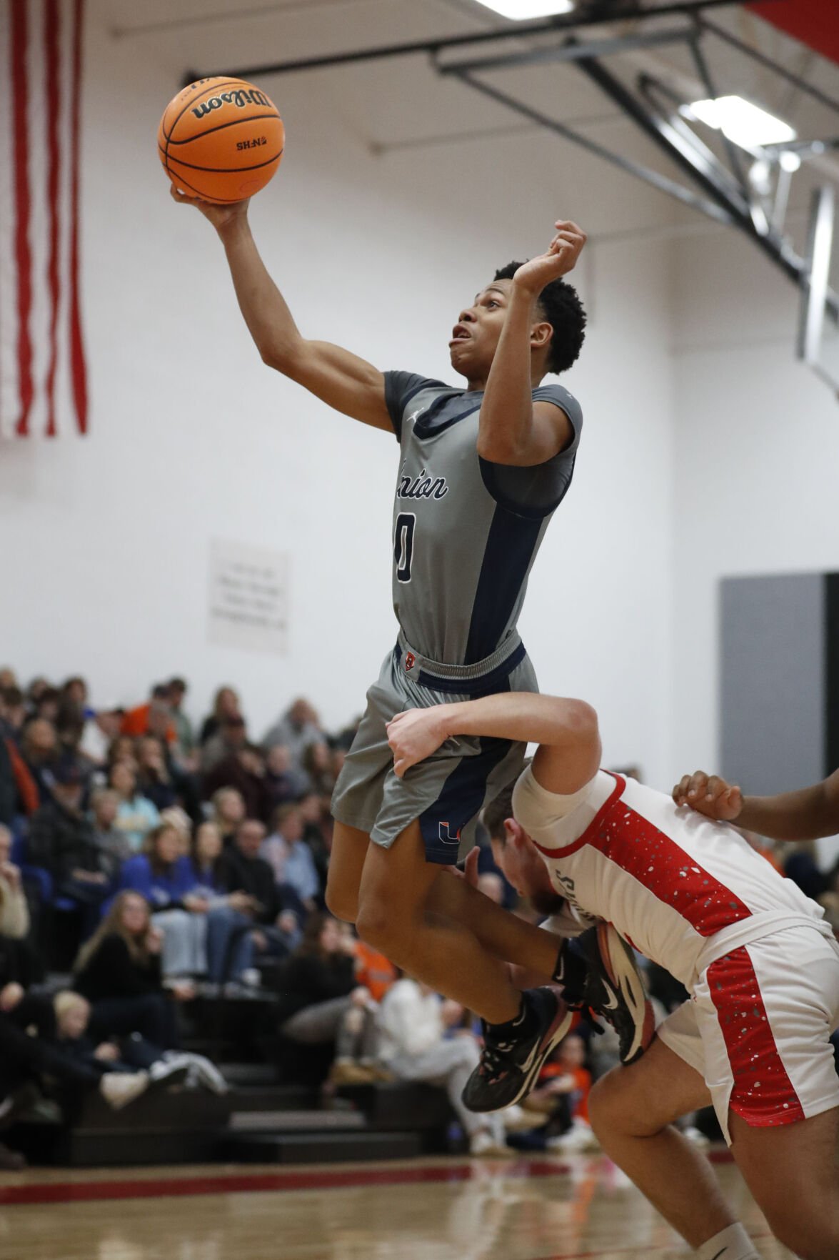 Union boys defeat Central