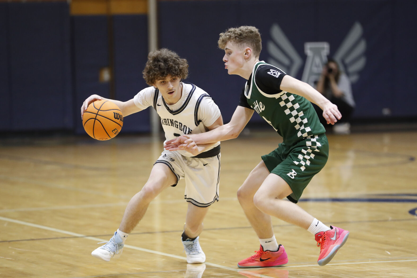 Abingdon defeats John Battle in boys basketball