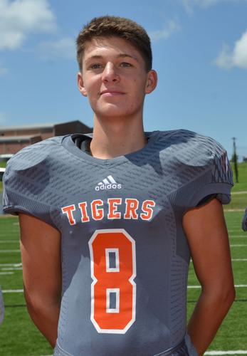 PREP ROUNDUP: Honaker's Jordan Stout scores 100th career goal