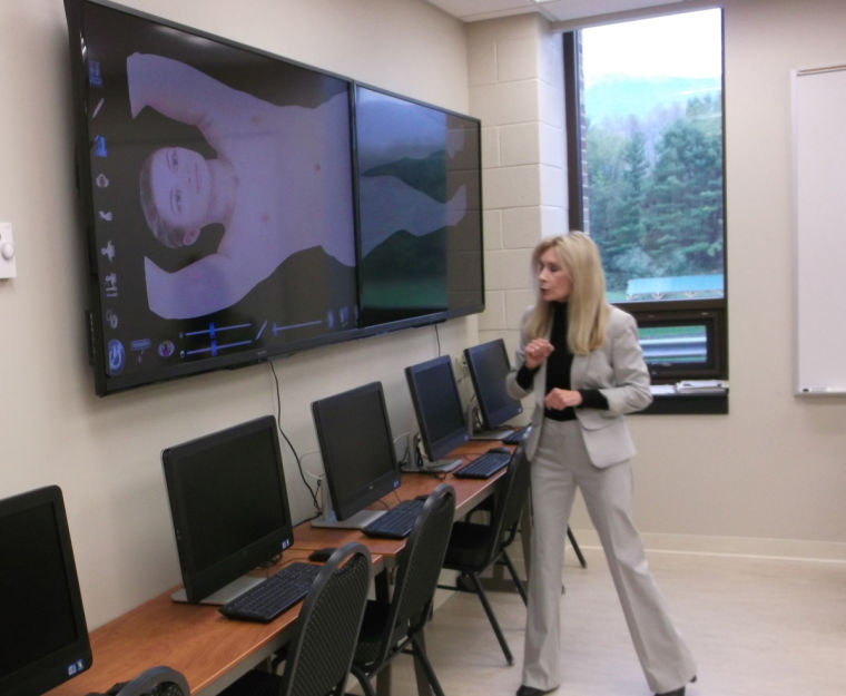 College unveils virtual cadaver