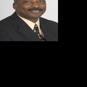 Tyrone foster remains chairman of Bristol, Va., school board