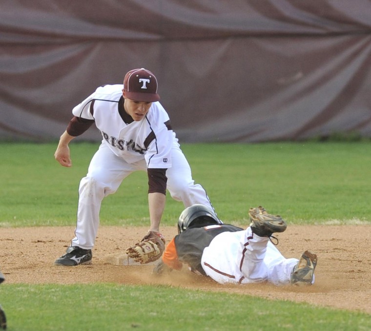 PREP BASEBALL: Vikes bounce back against Cougars