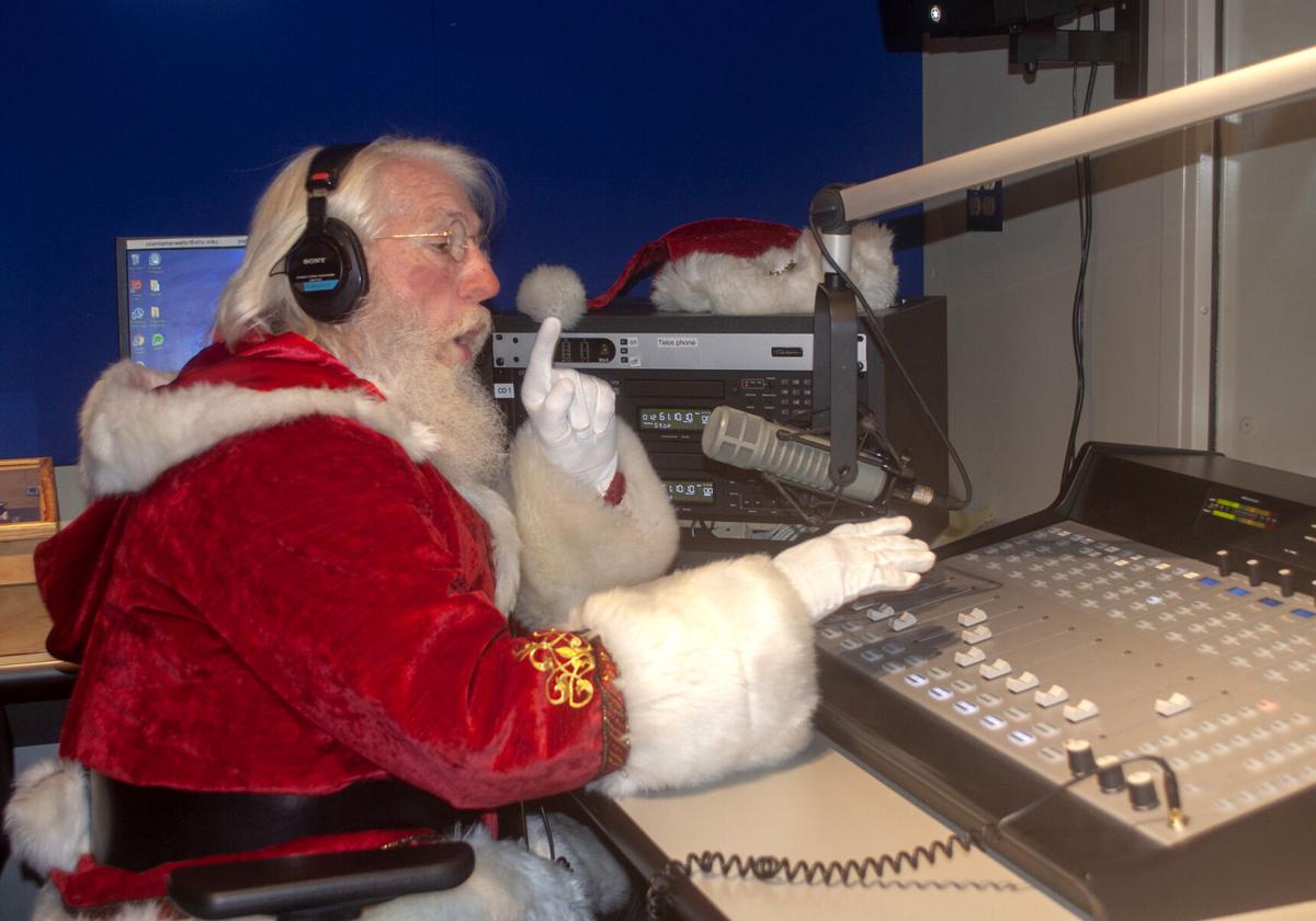 Santa on the air: Jolly old elf to read letters, take phone calls over ...
