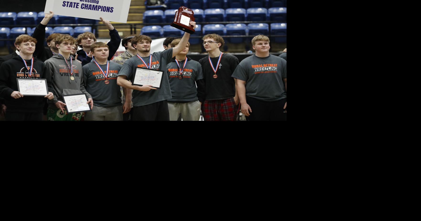 Caleb Gibson, Carter Dye, Hunter Dye among state champs