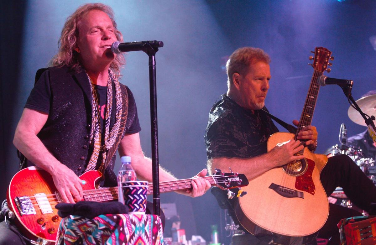 SHORT TAKES | Night Ranger played wide-ranging acoustic show at Cameo