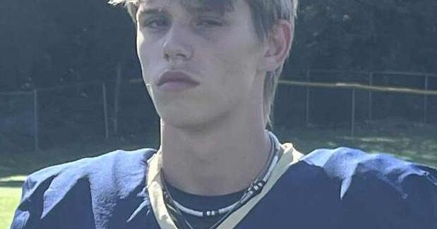 Cole Barnette stars in Rye Cove's 47-13 win over Lee High