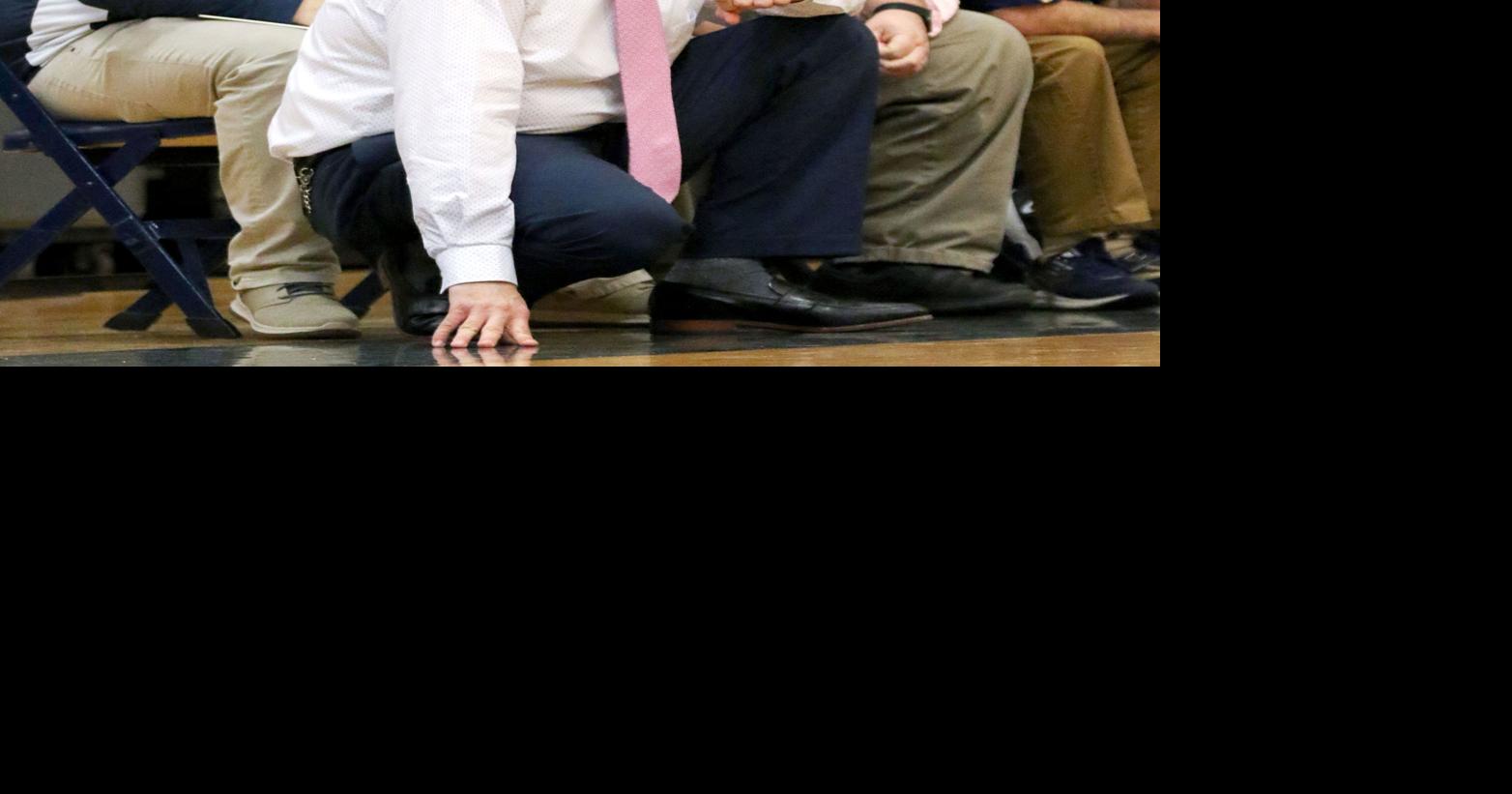 2019-20 BHC BOYS BASKETBALL COACH OF THE YEAR: Brian Looney, Grundy