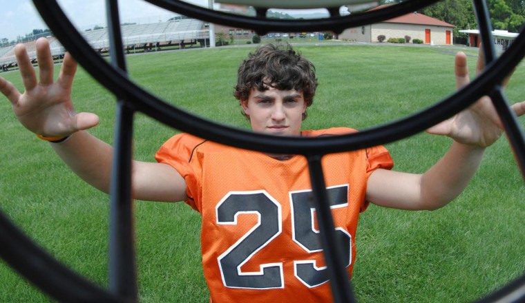 FOOTBALL: Pote One Of Few Familiar Faces For Warriors