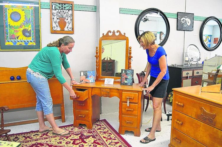 Chance meeting leads Damascus trio to start unique consignment shop