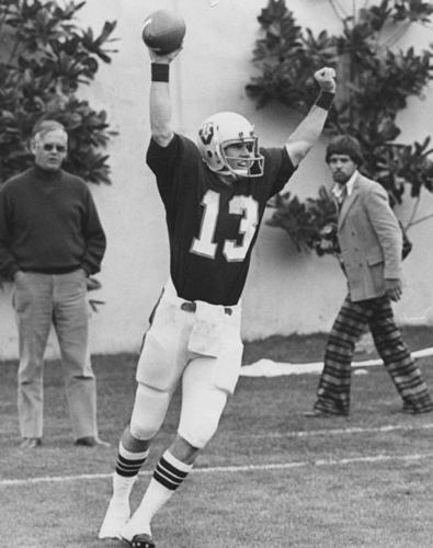 HISTORY WITH HAYES: Lamie lived his dream playing quarterback at ...