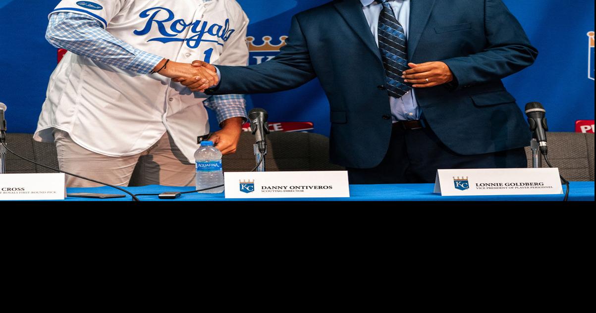 LOCALS IN THE PROS: Gavin Cross gets the Royal treatment