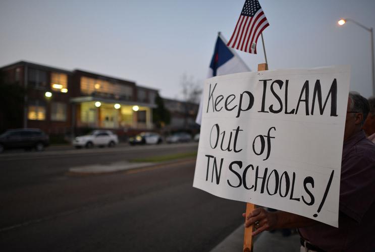 Group protests Islam’s inclusion in schools' Common Core curriculum