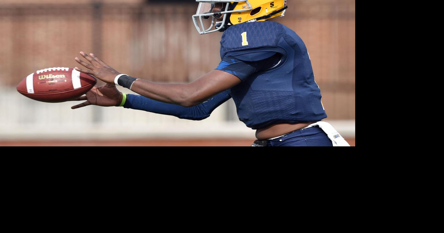 Former Emory & Henry QB Kevin Saxton, now an assistant with Chiefs, to ...