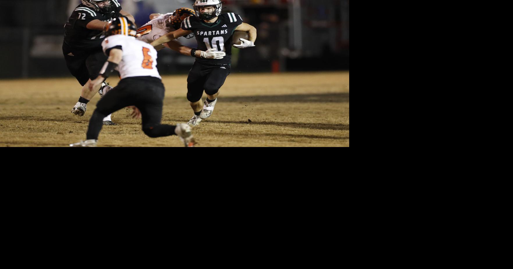 REGION 1D FOOTBALL: Rocky Bond delivers knockout punch for Eastside ...