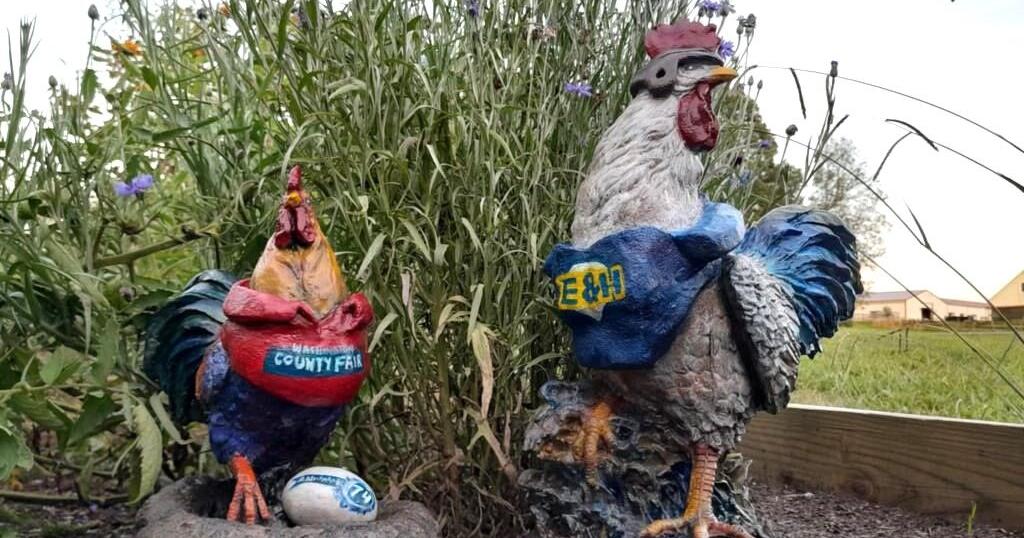Sculptured Roosters To Be Featured at County Fair