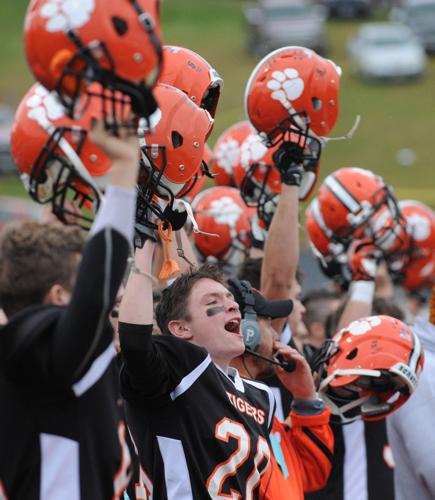 Altavista rolls past Honaker