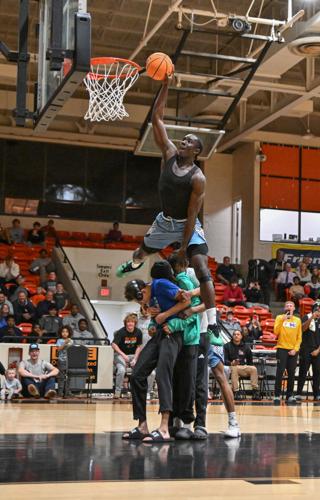 ARBY'S CLASSIC: Cheick Coulibaly and Jordan Peters win slam dunk and 3 ...
