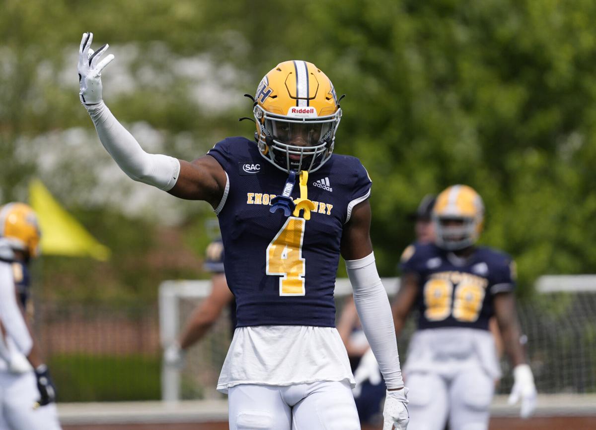 COLLEGE FOOTBALL: Shawn Collins (Salem) emerges as hero for Emory & Henry