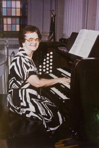 Chapel-naming ceremony and reunion of choir members to honor late ...