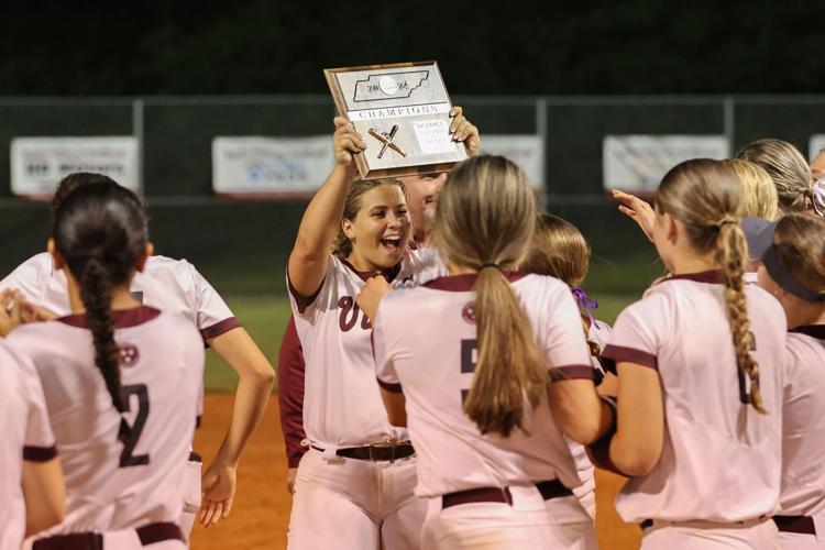 PREP SOFTBALL: Glover, Compton lift Tennessee High past David Crockett ...