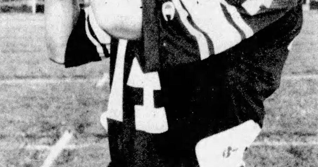 HISTORY WITH HAYES: The Curse of Kent McCormick. Punt return in 1982 by ...