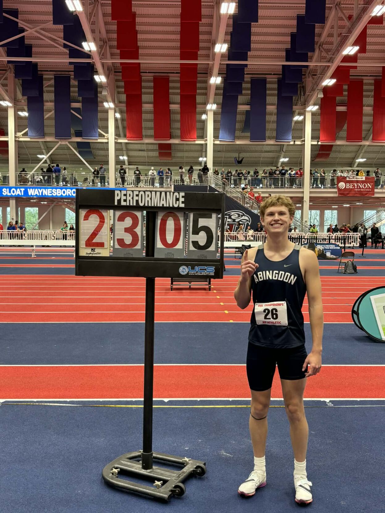 Tyler Stanley, Annsley Trivette win state titles indoors