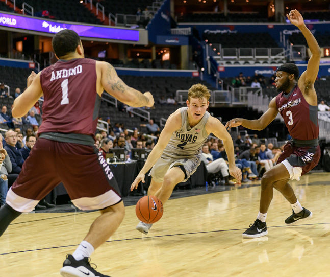 McClung impressive in debut with Georgetown