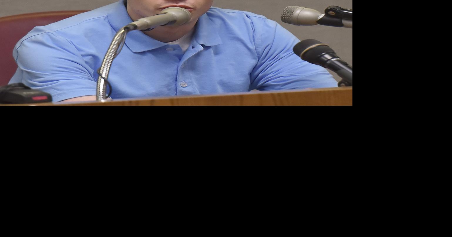 Denton testifies his mother was murdered by his grandfather