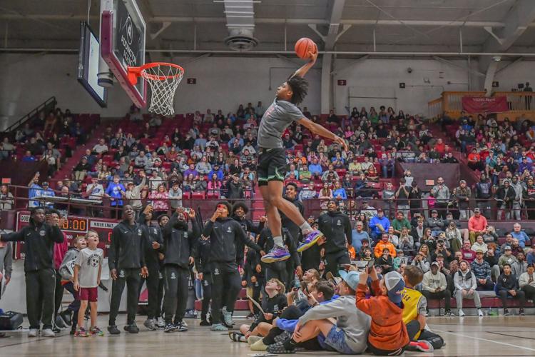 ARBY'S CLASSIC: Jackson-Reed's Fort slams for fun, wins dunk title
