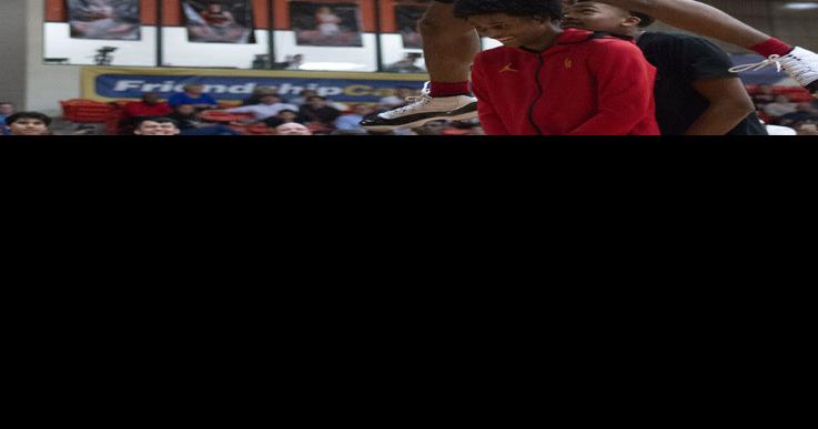 FCA DUNK/3-POINT CONTESTS: Oak Hill's Darrick Jones dazzles the fans ...