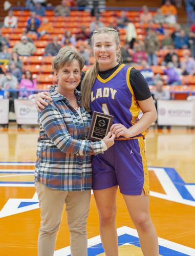 Lady Lyons edge out Lady Eagles at HoopFest | Uncategorized ...