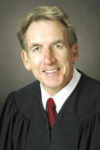 Bill Cunningham has travelled worldwide, achieved much; yet, still ...