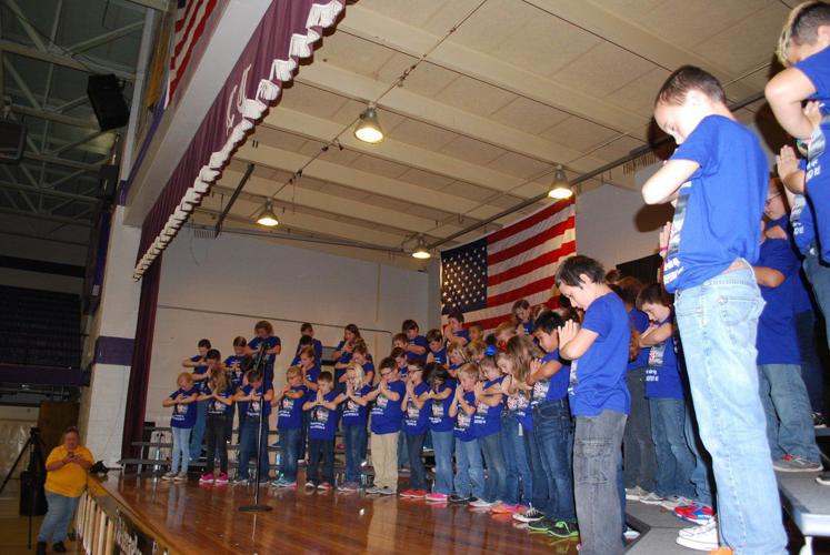 Nearly 300 salute those who served | News | heraldledger.com