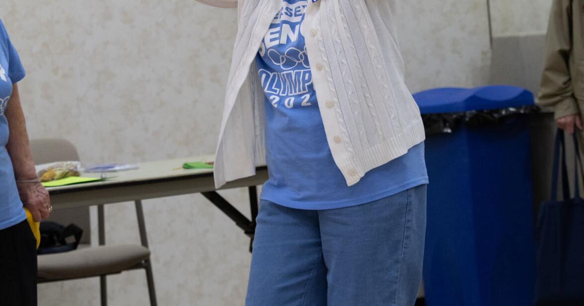 SOS Senior Olympics Games | Photo Galleries | herseydispatch.com
