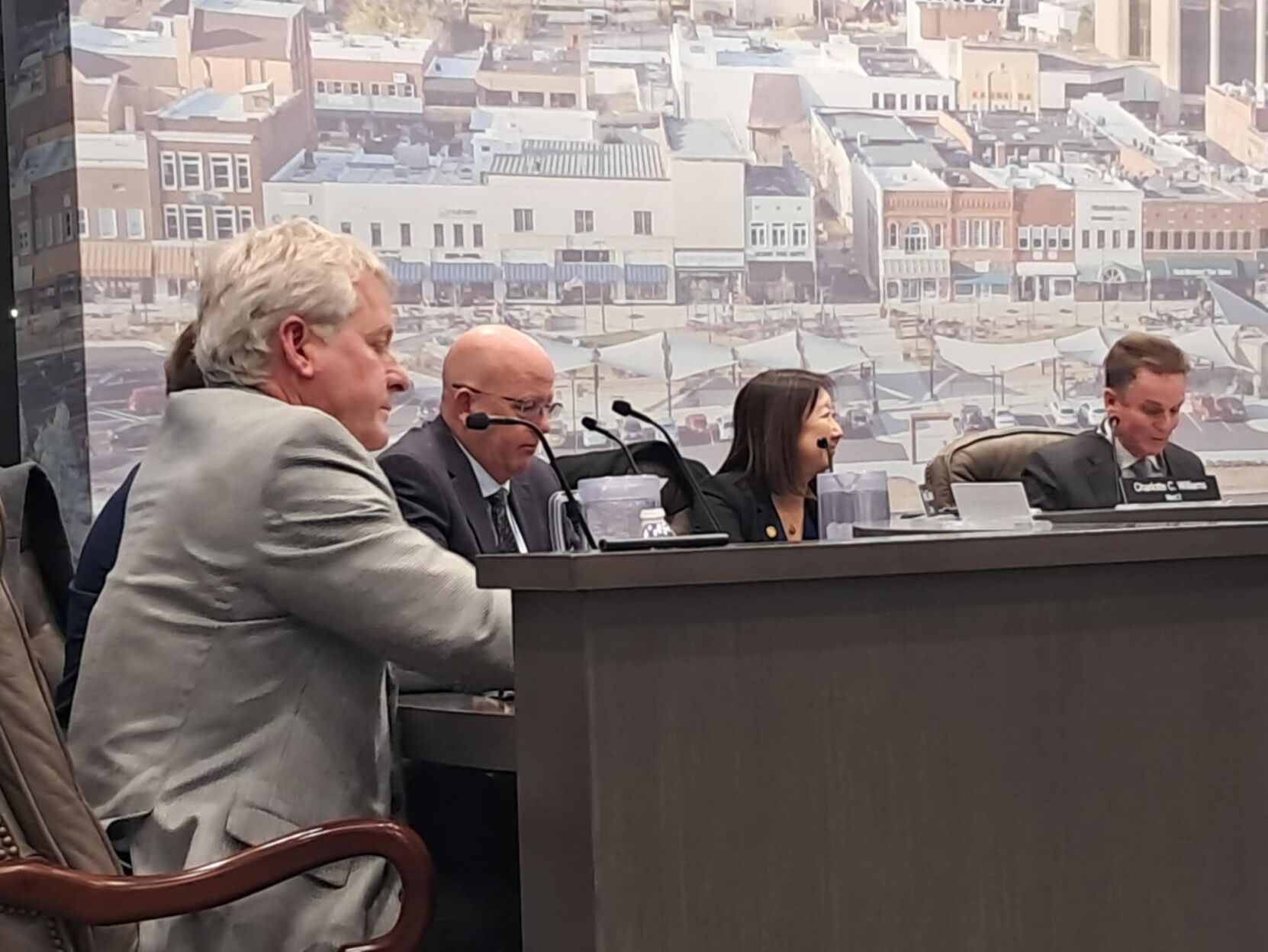 Hickory City Council discussing housing authority's future