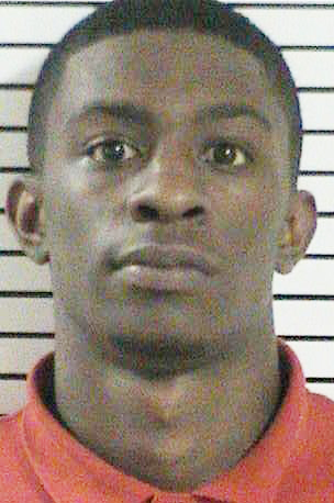 Iredell man, woman arrested on drug charges