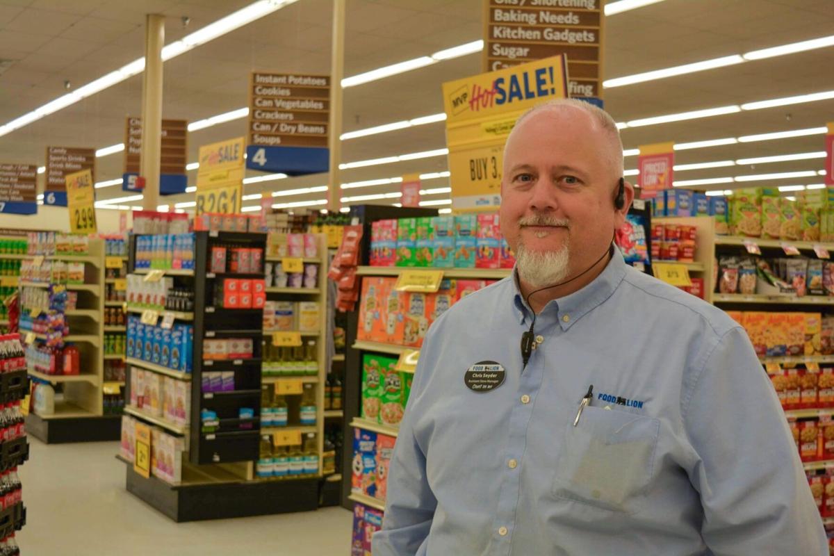 Food Lion employee in Morganton marks 35 years with company