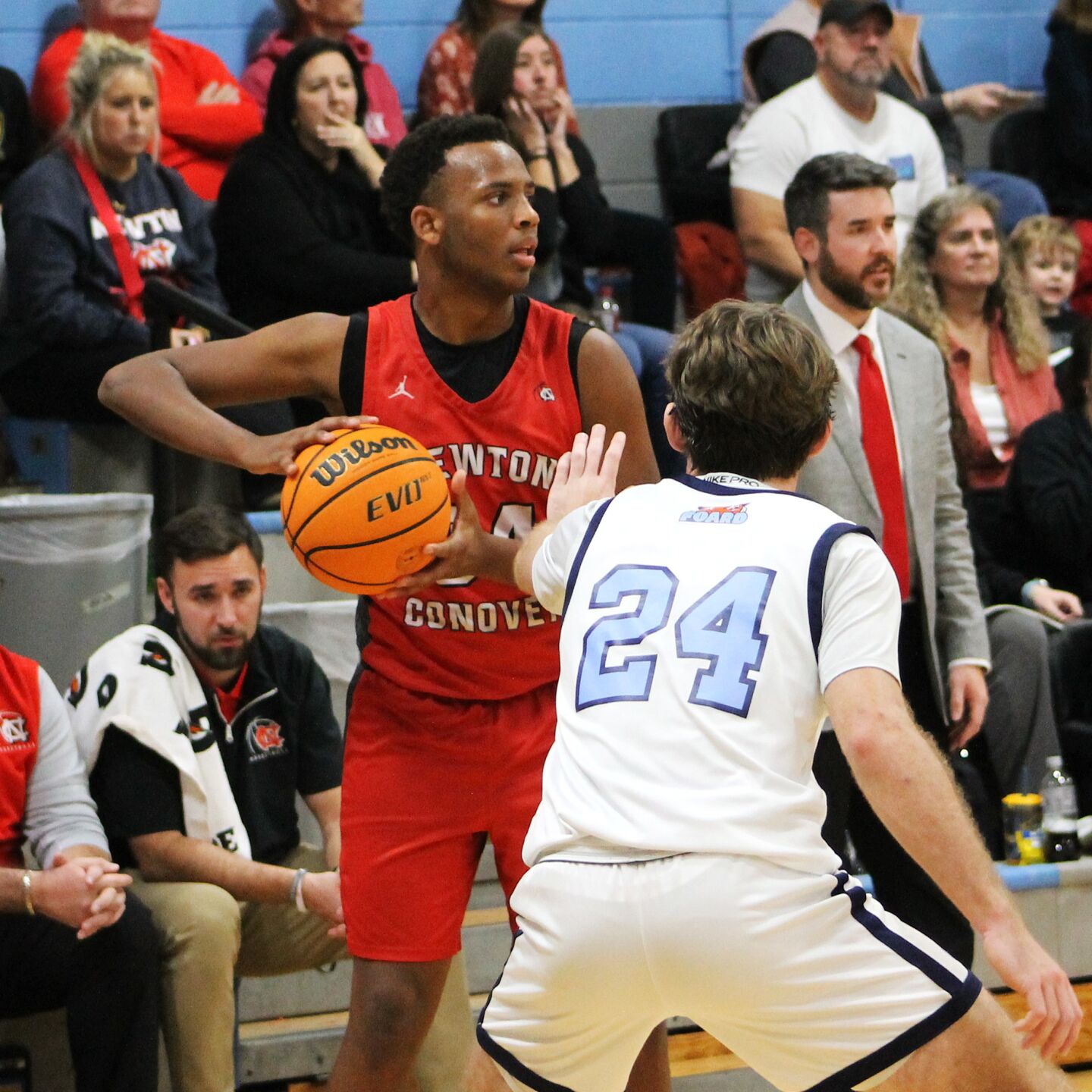 Newton-Conover boys basketball bounces back from key injury