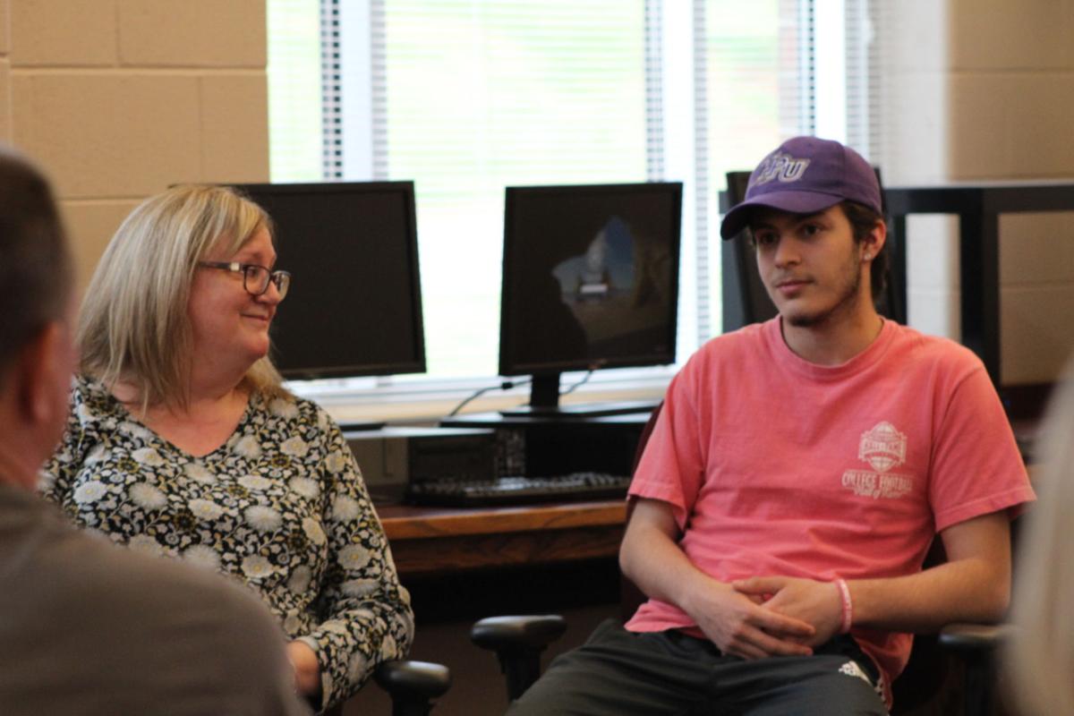 Teen vaped equivalent of 80 cigarettes and had a seizure. Now, he's ...