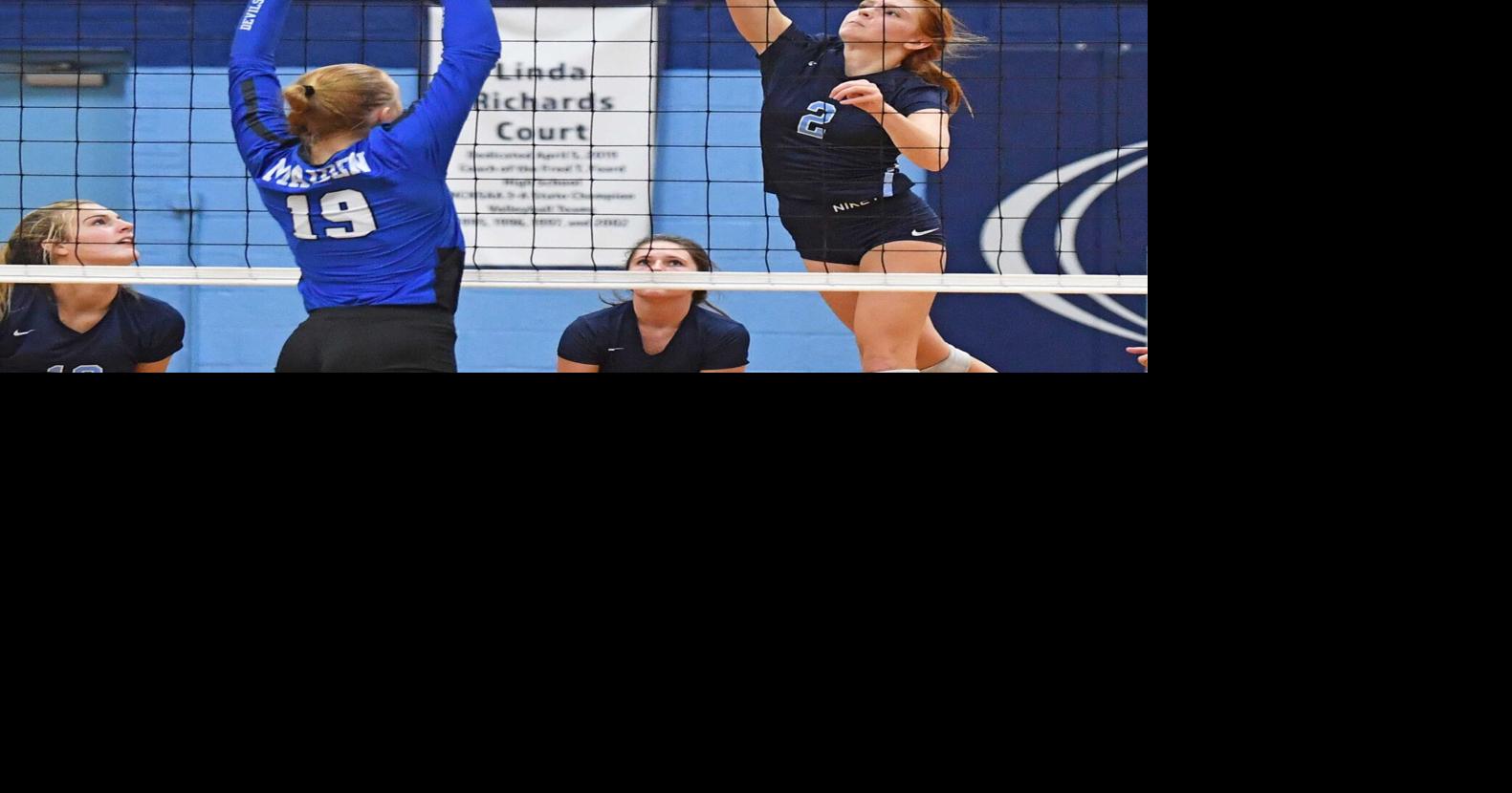 Foard volleyball opens season with 3-set win over Maiden