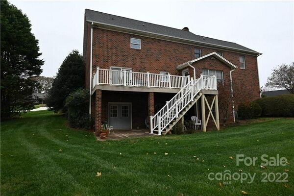4 Bedroom Home in Conover - $425,000